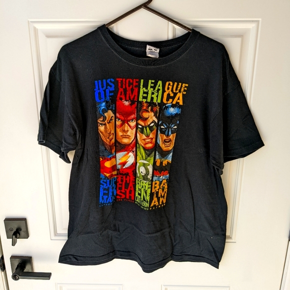 Six Flags | Shirts | Justice League Six Flags Tee | Poshmark